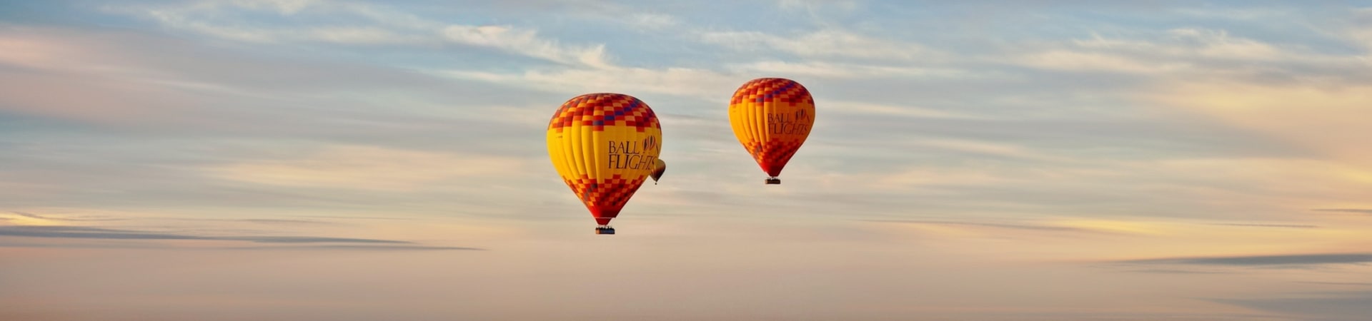 Exotic Sunrise with Balloon Flights Ride From Abu Dhabi - Rayna Tours